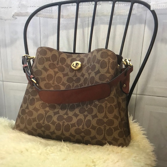 Coach | Bags | Coach In Signature Canvas Willow Bucket Bag | Poshmark